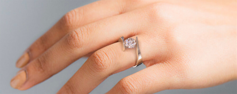 Tension Set Engagement Rings - Pros & Cons You Should Know
